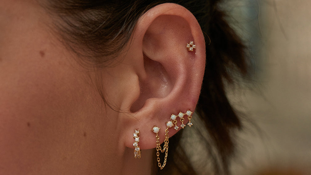 A Guide to Barbell and Labret Earrings – Ania Haie US